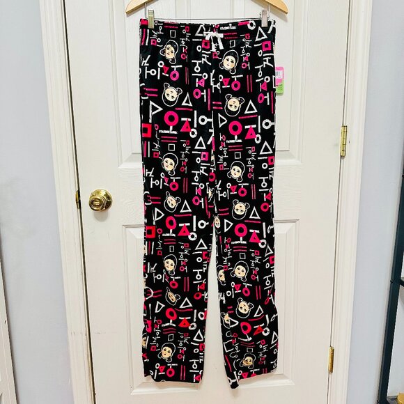 Netflix | Intimates & Sleepwear | Netflix Squid Game Velvet Red Light ...